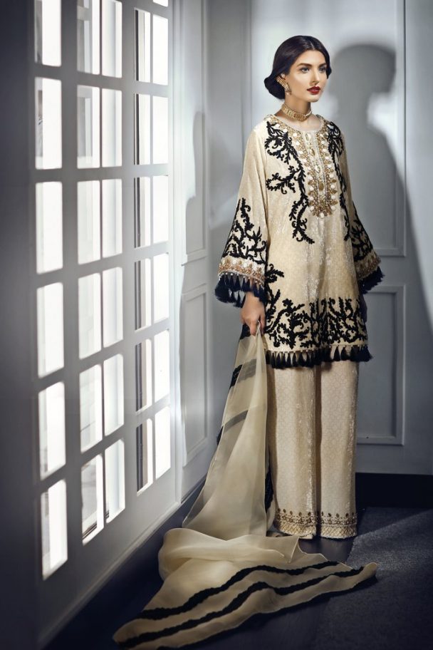 Blooming gold ready to wear dress by Suffuse by Sana Yasir party wear ...