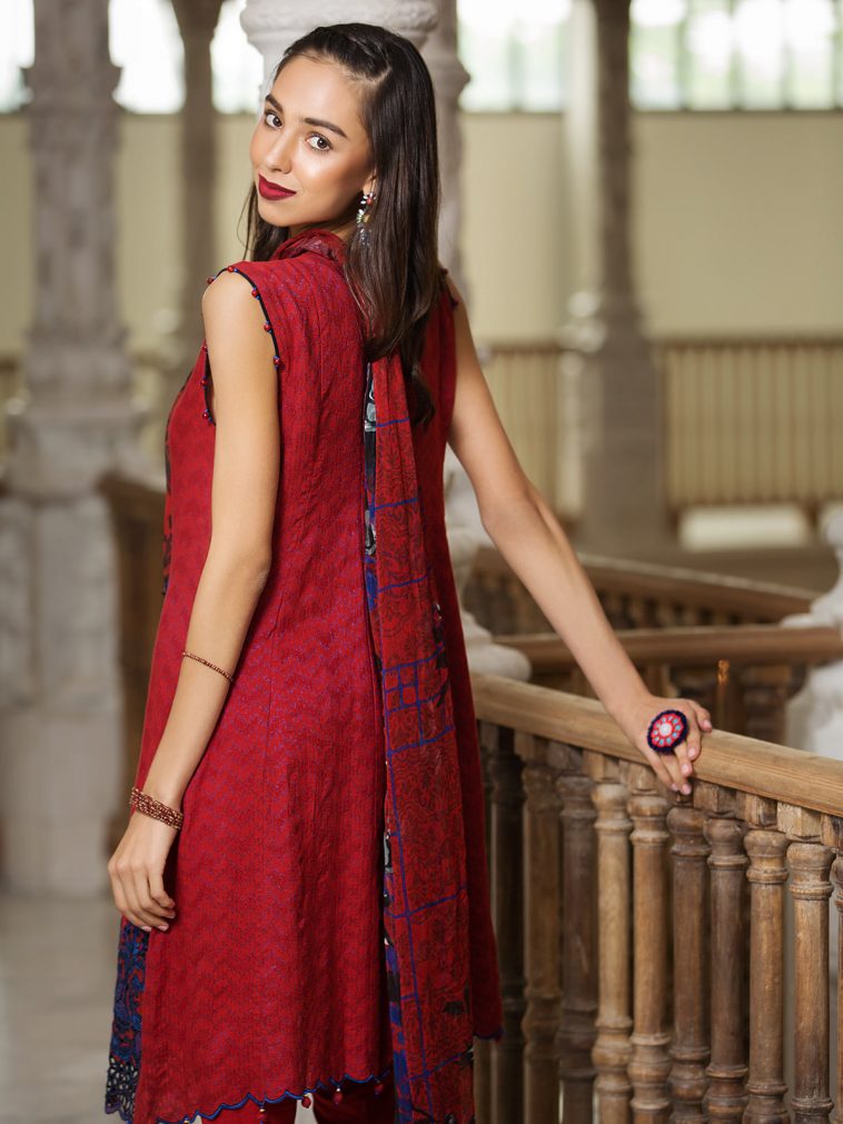 Hot red embroidered lawn dress by Eden robe Pakistani dresses in Uk ...
