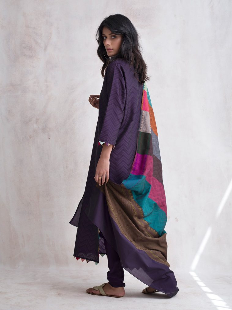 Beautiful and stylish purple Pakistani eid dress by Misha Lakhani ...