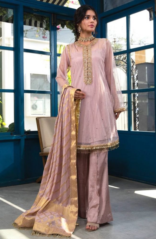 UK Lawn Collection 2019 Sale With Prices – Alkaram, Khaadi And More ...
